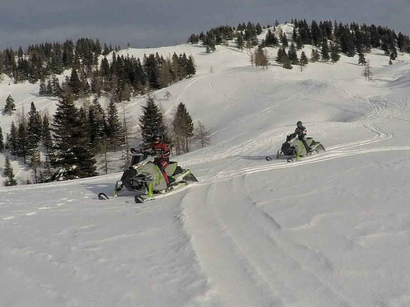 Prdeče kaljenje planinskega miru Velike planine