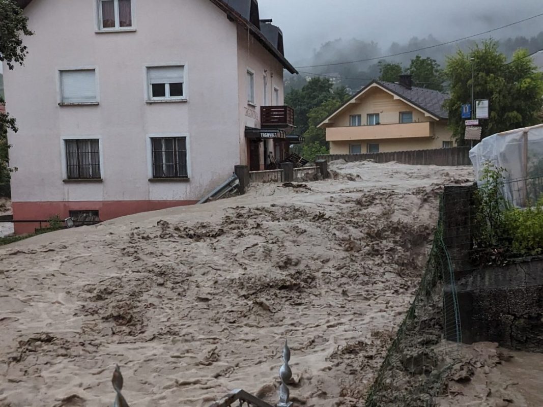 Poplave na Kamniškem so terjale tudi življenje