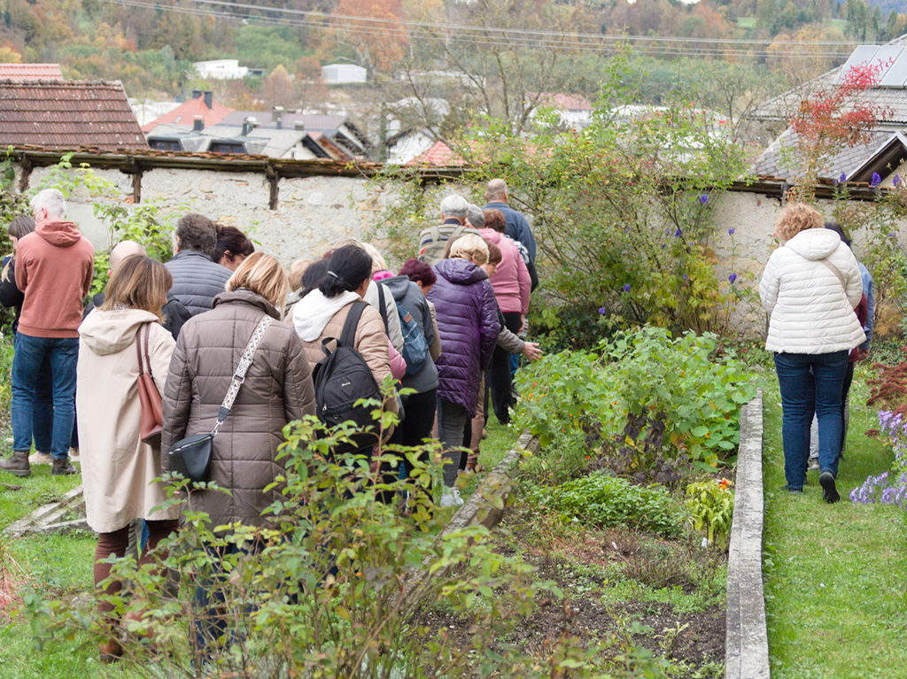 Zeliščni dan v samostanu Mekinje je navdušil